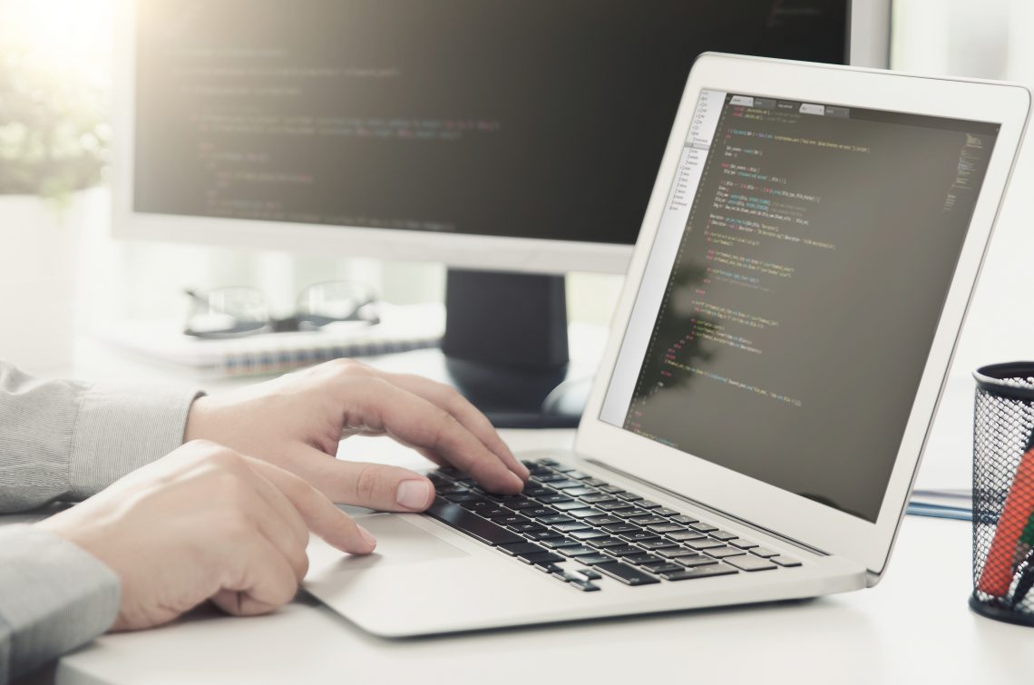 Failure Analysis: Spotlight on SMART Features | Delkin Devices